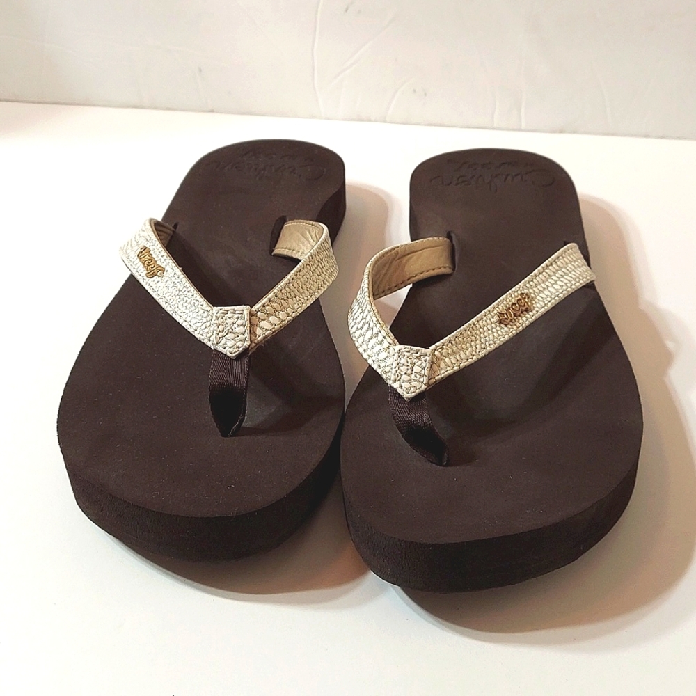 Reef Cushion Sandals Pebble White Strap With Gold Ree… - Gem